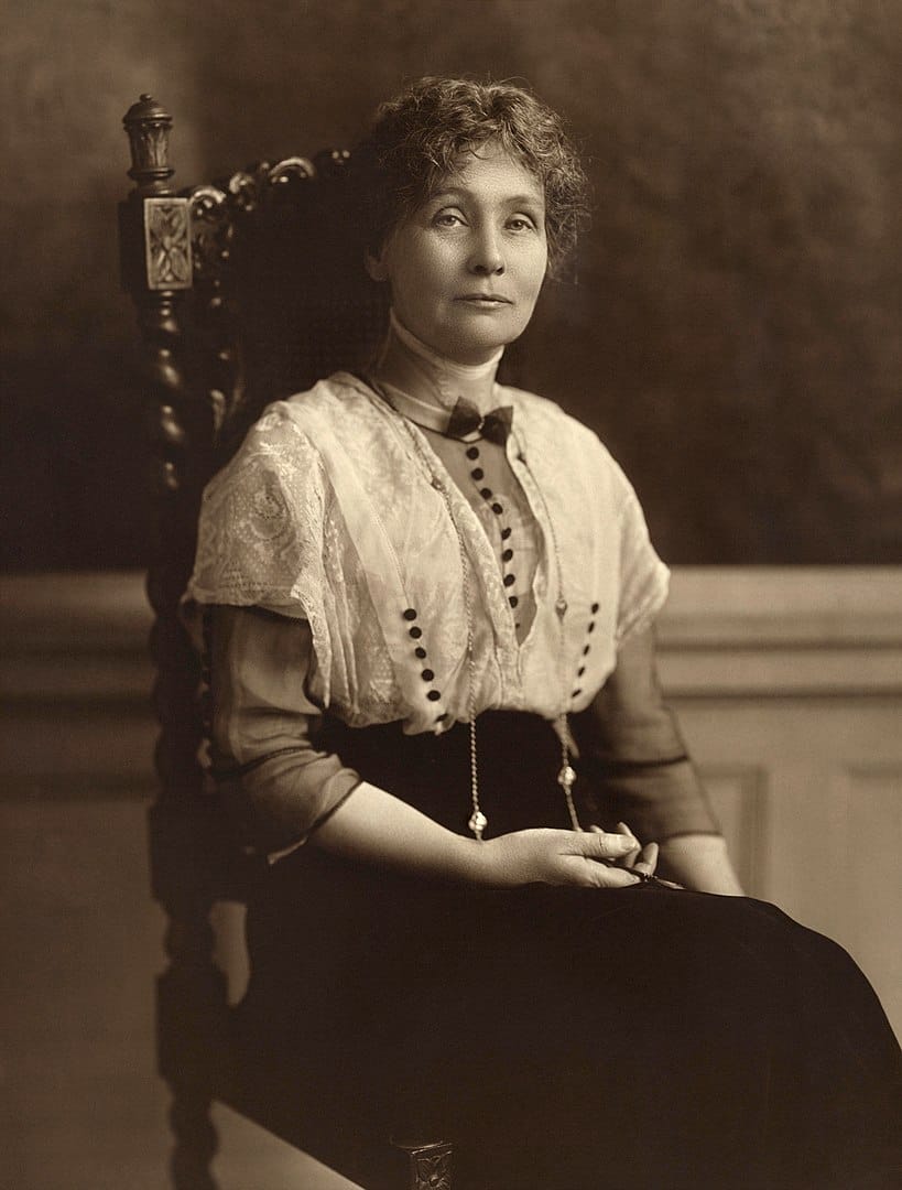 Emmeline Pankhurst - Totally History